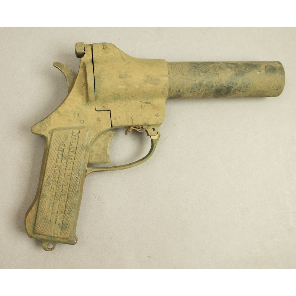 Flare Gun, by International Flare Signal Co. | Witherell's Auction House