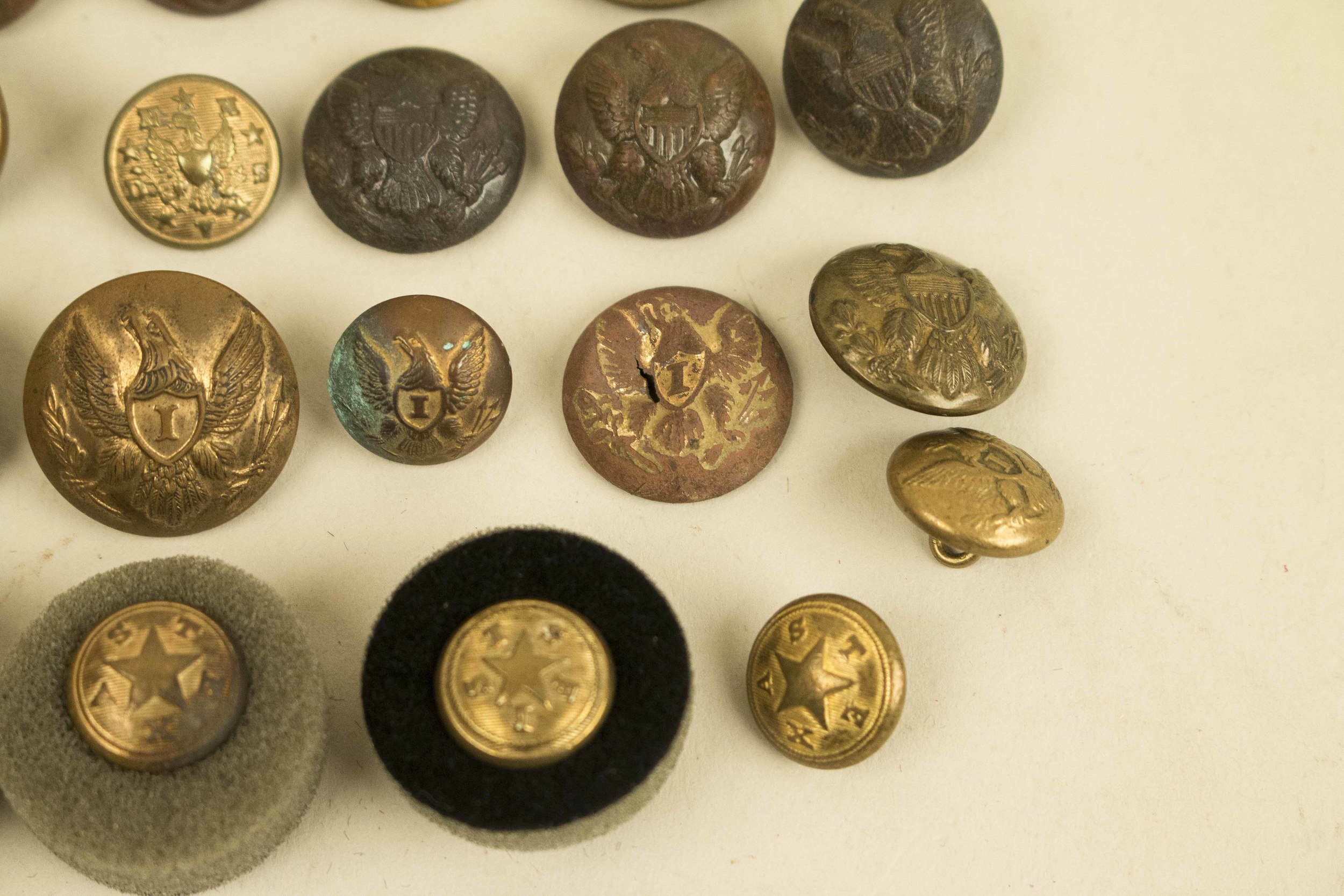 Civil War, Indian War and Earlier US Buttons | Witherell's Auction House