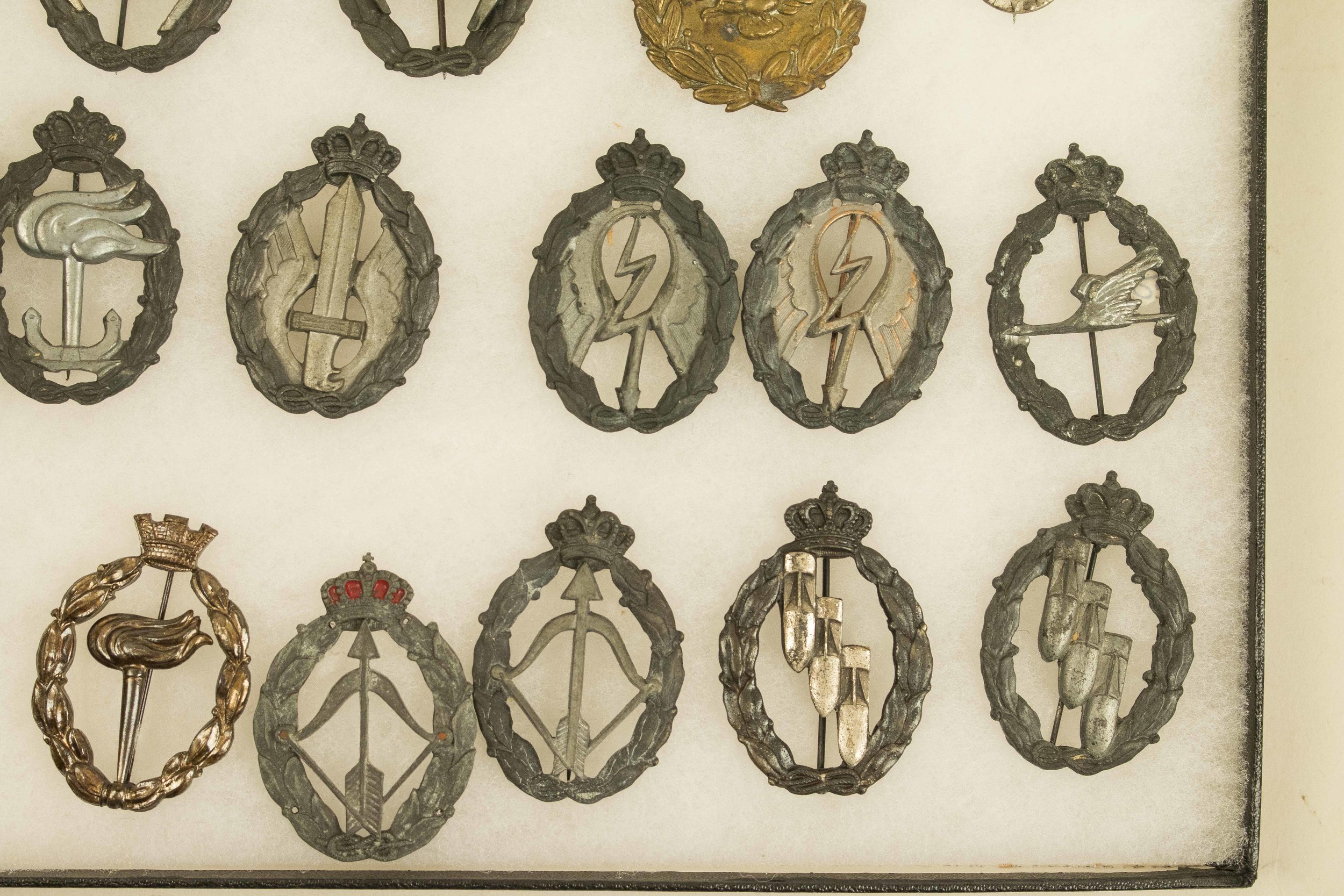 Italian Aviation Badges, Wings, and Specialization Badges | Witherell's ...