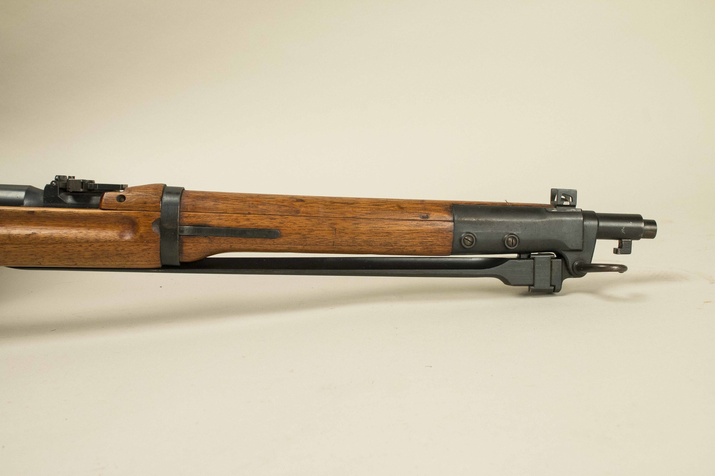 Exceptional Japanese Arisaka short rifle with folding bayonet, complete ...