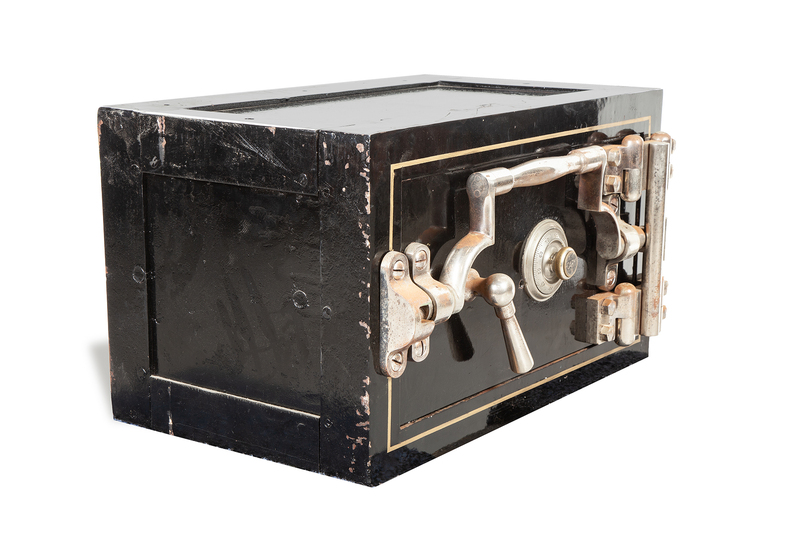 Cary Safe Co. Safe | Witherell's Auction House