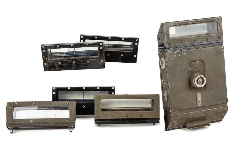 US Honeywell Tank Periscope M4 with 5 Extra Lenses | Witherell's ...